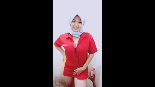 Nonton Video Bokep Terbaru Casir Indomart Cantik Viral Colmek di Toilet - SukaSex.tv